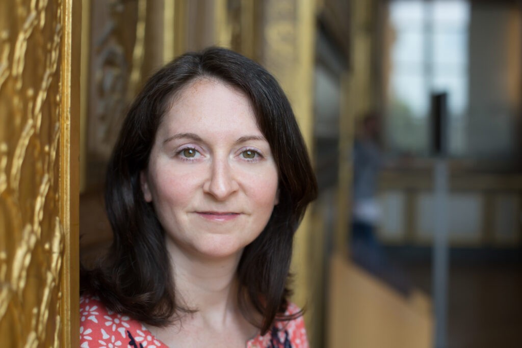 Katie Hornstein • Paris Muse Tour Guide