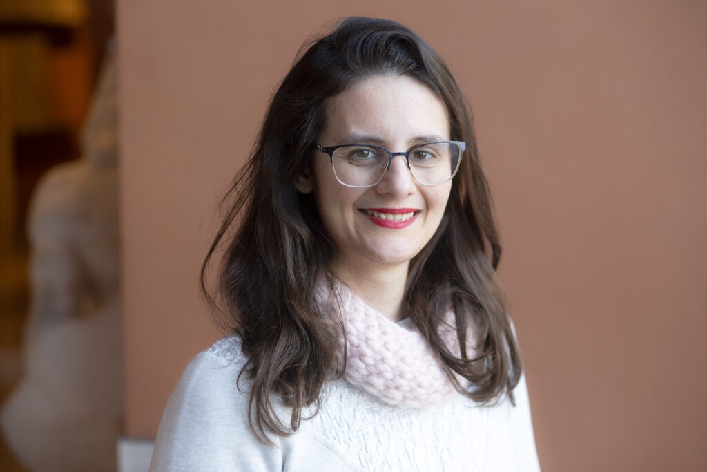 Cécile Lecan • Paris Muse Tour Guide
